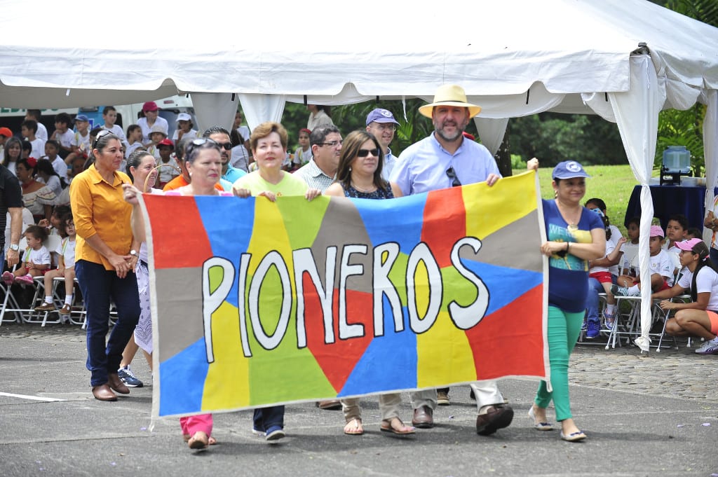 Universidad EARTH celebra 25 años de iluminar vidas - Revista VYE
