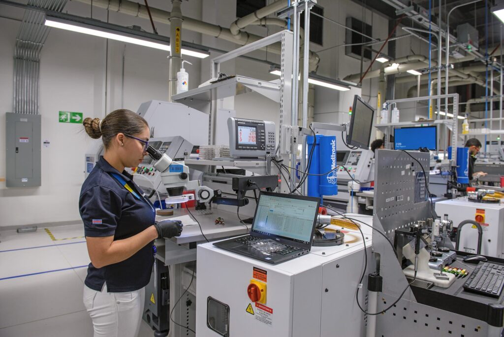 Medtronic proyecta inversión de US$65 millones en la expansión de sus ...